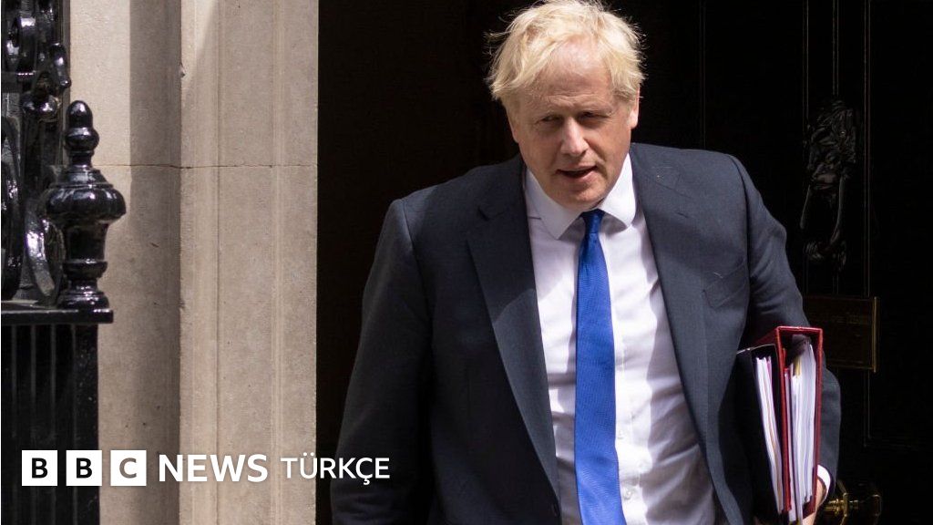 Boris Johnson istifa etti - BBC News Türkçe