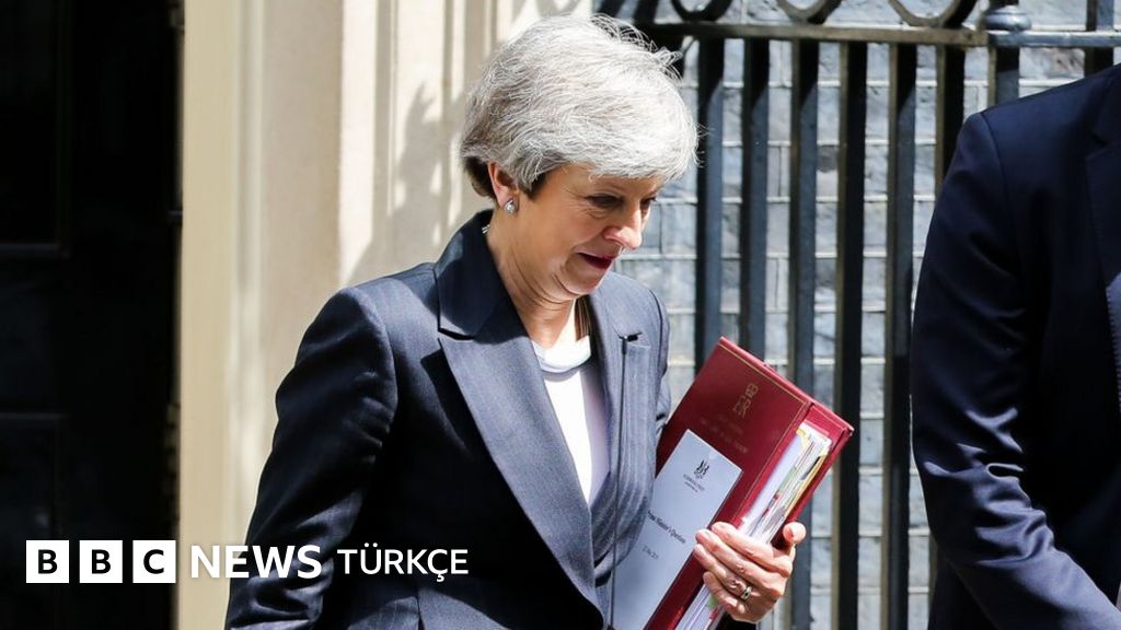 Brexit: İstifa baskısı altındaki Başbakan May yeni Brexit anlaşmasını ...