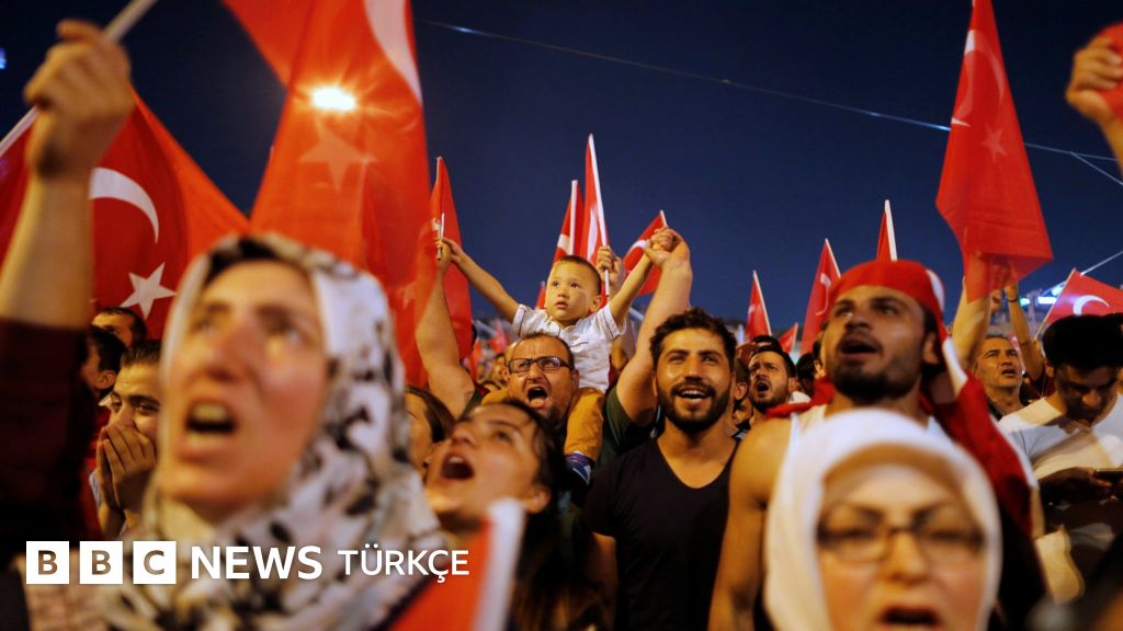 Darbe girişimi protestoları - BBC News Türkçe