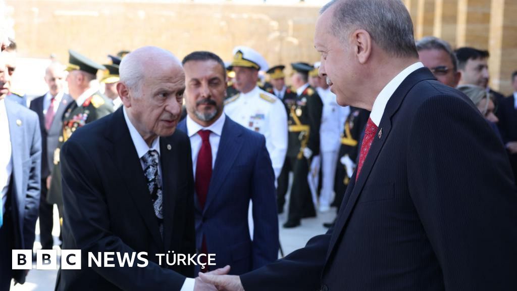 Devlet Bahçeli: 2023 yılında cumhurbaşkanı adayımız Erdoğan - BBC News ...