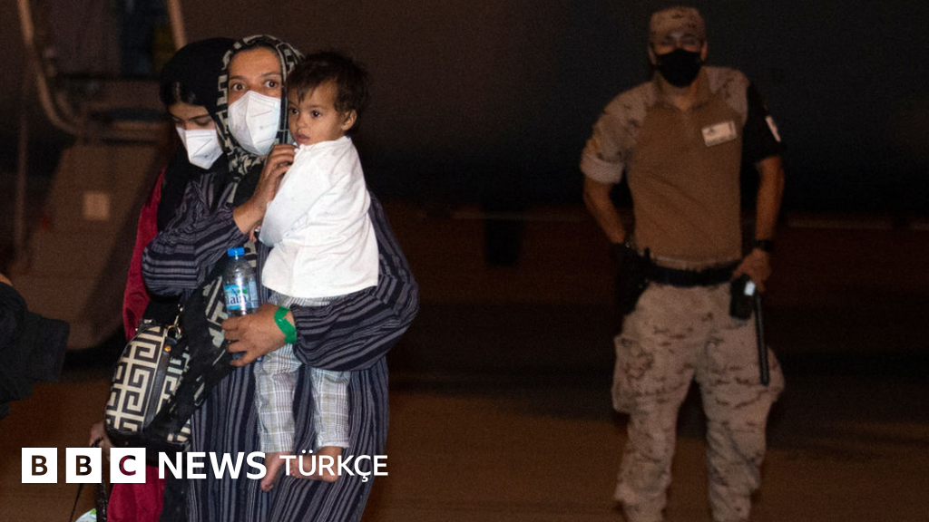 Taliban'dan kaçanların Afganistan'dan tahliyesine yardımcı olan ...