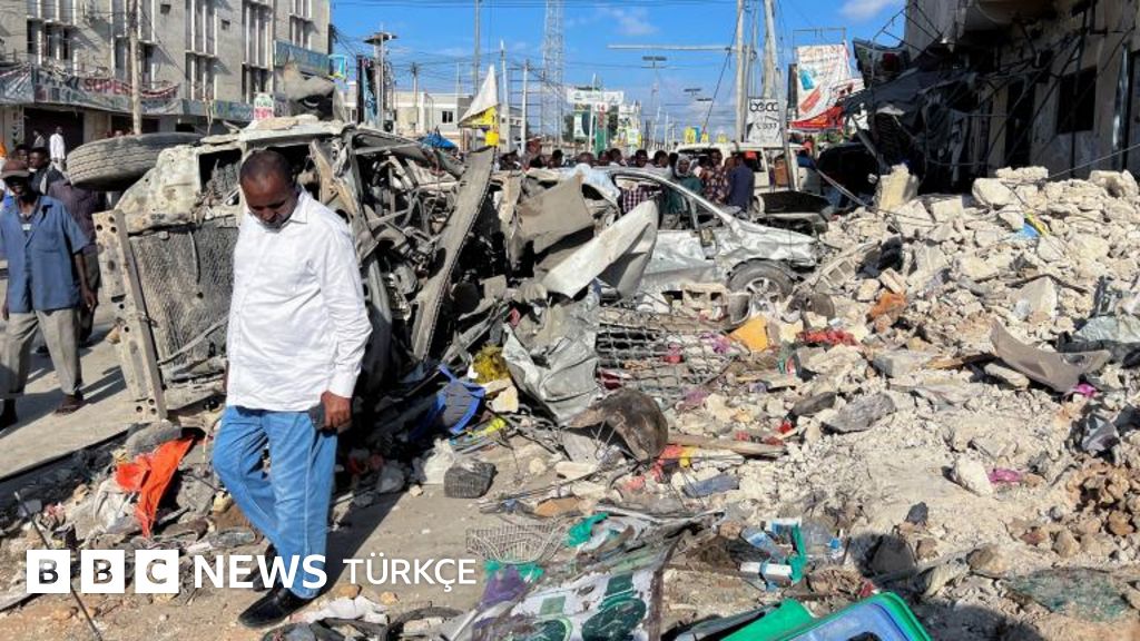 Somali’de bombalı saldırılar: En az 100 kişi öldü, 300 kişi yaralandı ...