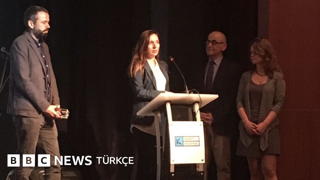 BBC Türkçe'den Selin Girit ve Göktay Koraltan'a ödül - BBC News Türkçe