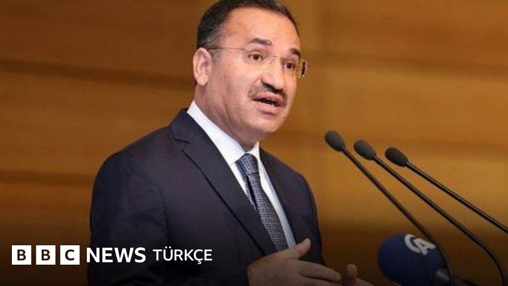 Bozdağ: 15 Temmuz'dan bu yana yaklaşık 32 bin kişi tutuklandı - BBC ...