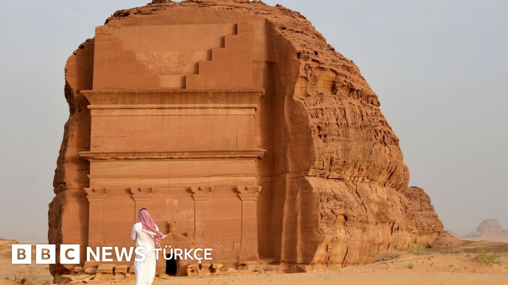 Suudi Arabistan kapılarını yabancı turistlere açıyor - BBC News Türkçe