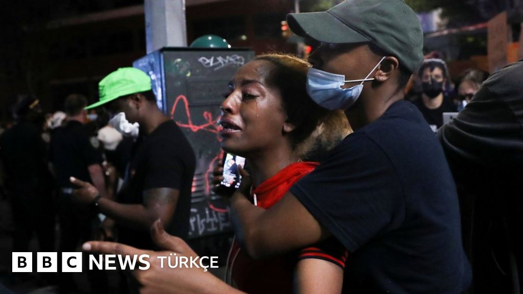 George Floyd protestoları: New York'ta 'Adalet yoksa huzur da yok ...