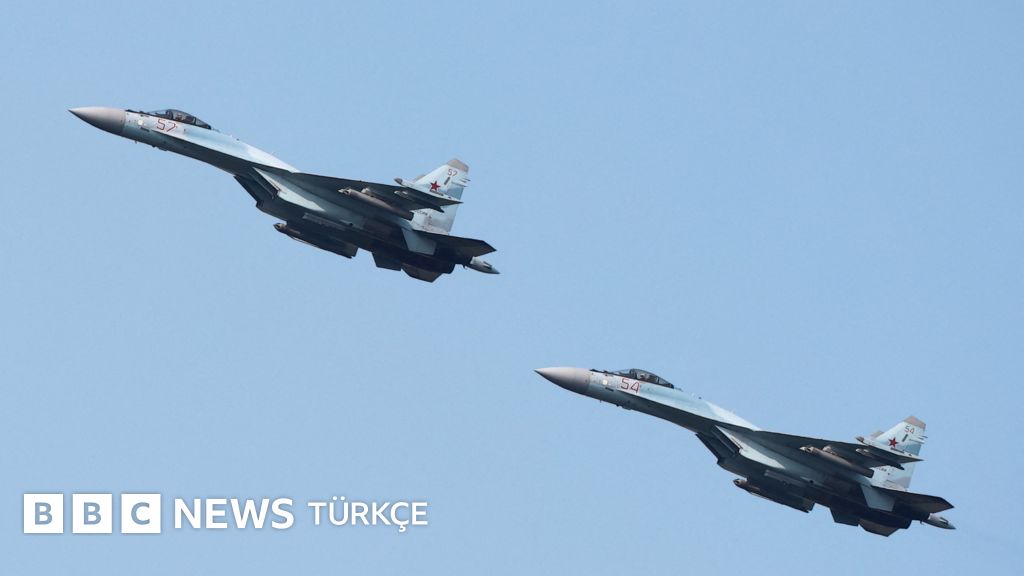 Bir Rus savaş uçağı, ABD’nin insansız hava aracının Karadeniz’e ...