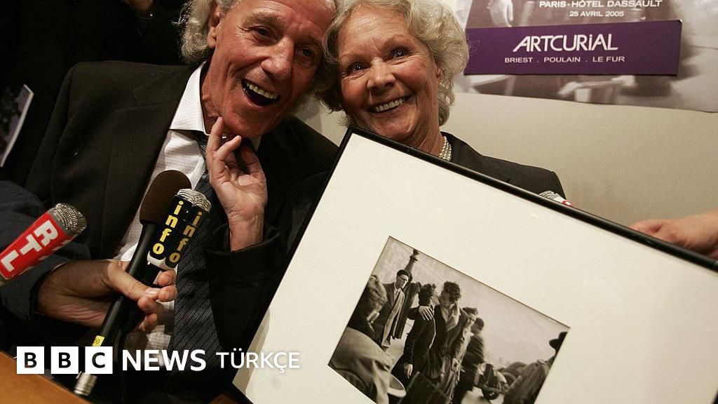 Paris'le özdeşleşen ikonik öpüşme fotoğrafının kahramanlarından ...