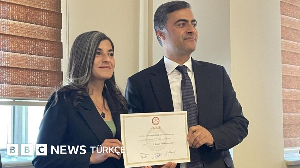 Abdullah Zeydan: Van Büyükşehir Belediye Başkanı'na 3 yıl 9 ay hapis ...