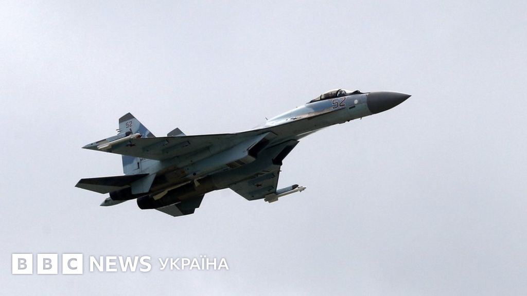 Росія сконцентрувала велику групу кораблів і літаків в Криму. Що ...
