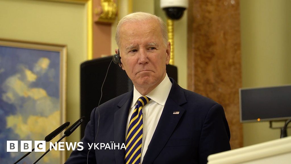 Байден розповів про що говорив із Зеленським у день вторгнення Bbc
