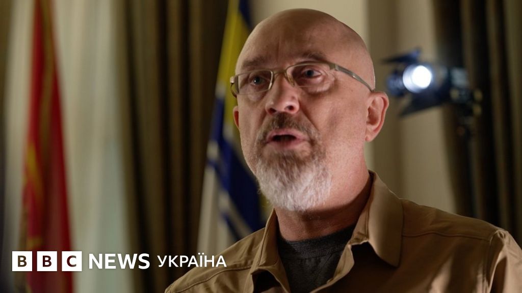 Резніков: обмежень бити по Криму немає, чекаємо на ракети ATACMS для HIMARS - BBC News Україна