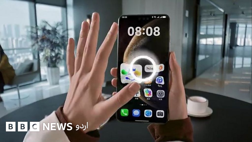 ہواوے میٹ 70: وہ سمارٹ فون جس سے آپ ہاتھوں کے اشارے سے تصاویر اور فائلیں شیئر کر سکتے ہیں - BBC ...