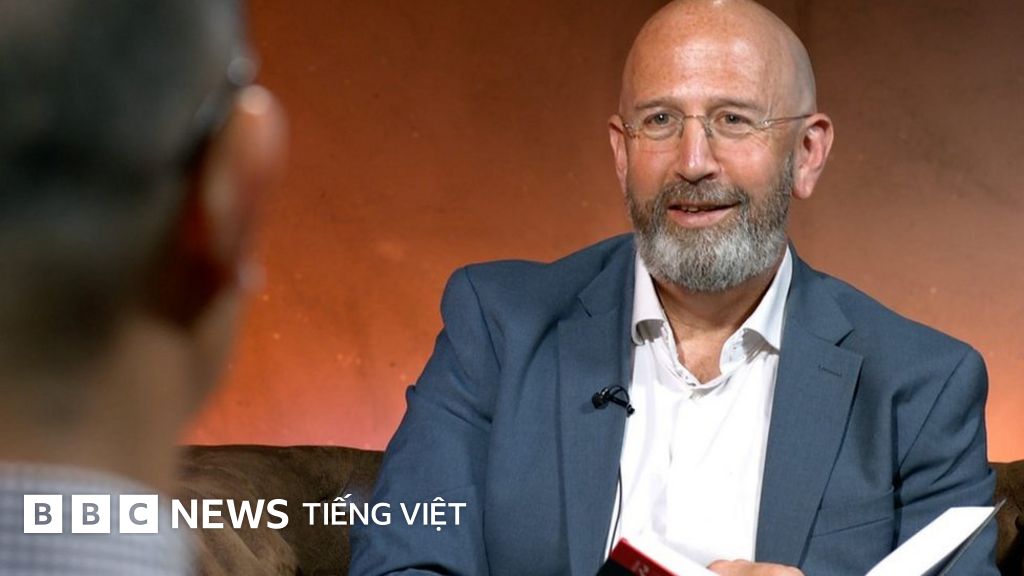 PGS Jonathan London nói cần đào tạo tư duy phản biện cho sinh viên Việt ...