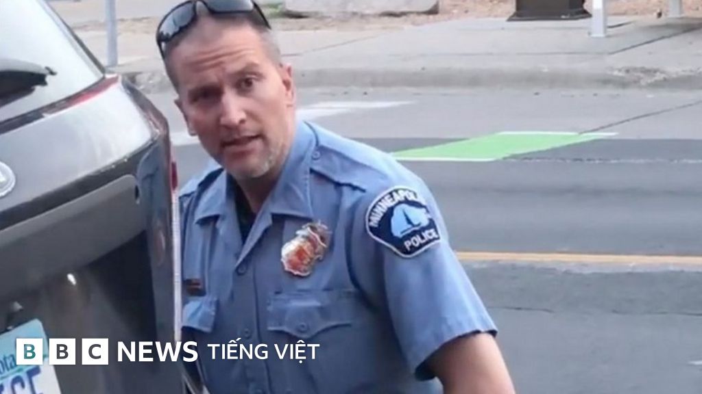 Cái chết của George Floyd: Cựu cảnh sát Derek Chauvin bị khởi tố - BBC ...