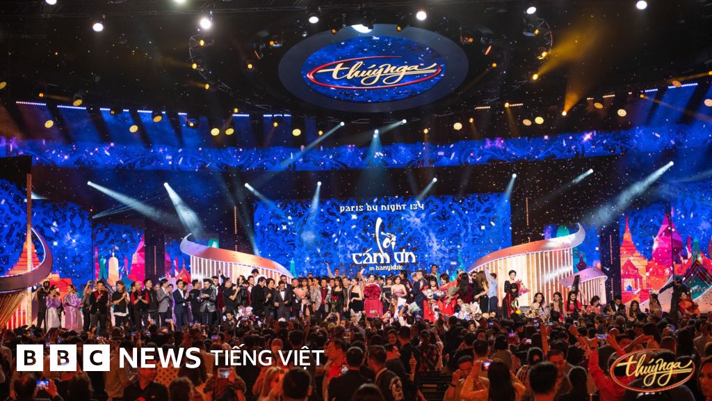 Nhà báo BBC tại Bangkok ghi lại cảm nhận khán giả yêu mến Paris By Night và MC Nguyễn Ngọc Ngạn ...