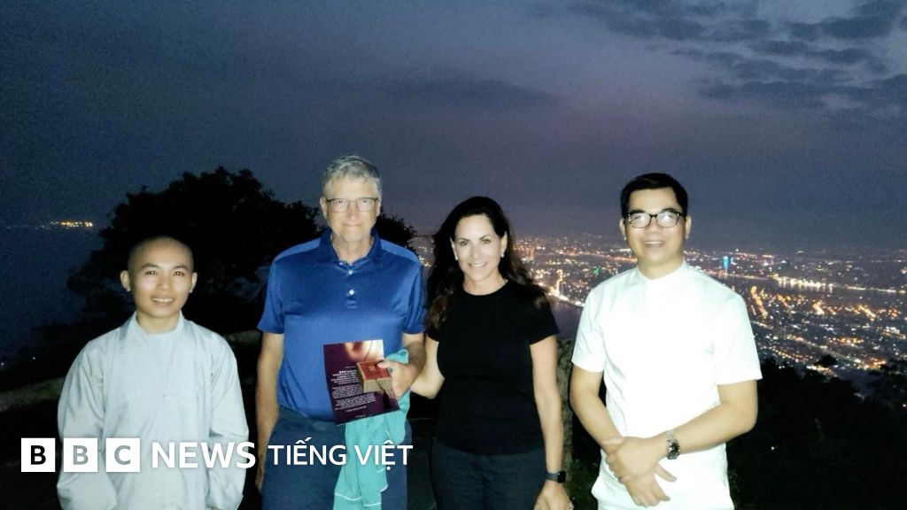 Thưởng trà trên đỉnh Bàn Cờ: Tỷ phú Bill Gates và bạn gái nói gì? - BBC ...