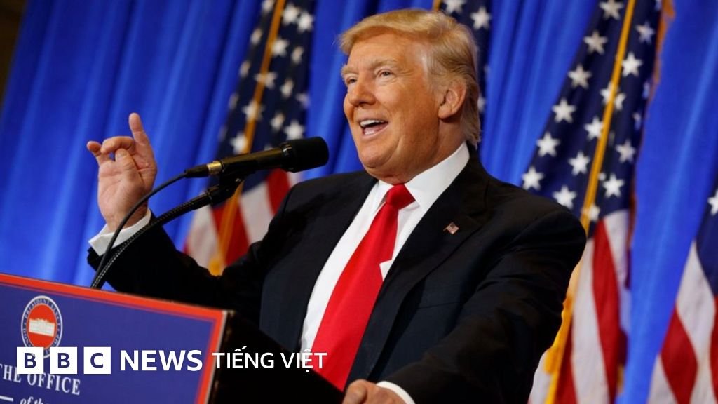 Các cơ quan tình báo đã biết gì về Donald Trump? - BBC News Tiếng Việt