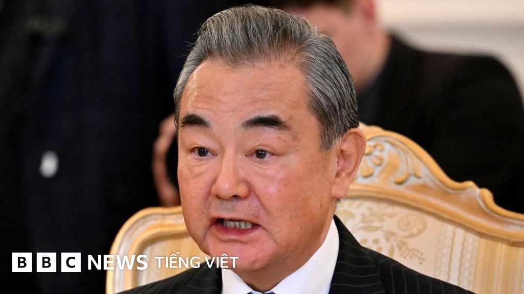 Phương Tây quan sát quan chức Trung Quốc nói gì tại Moscow - BBC News ...