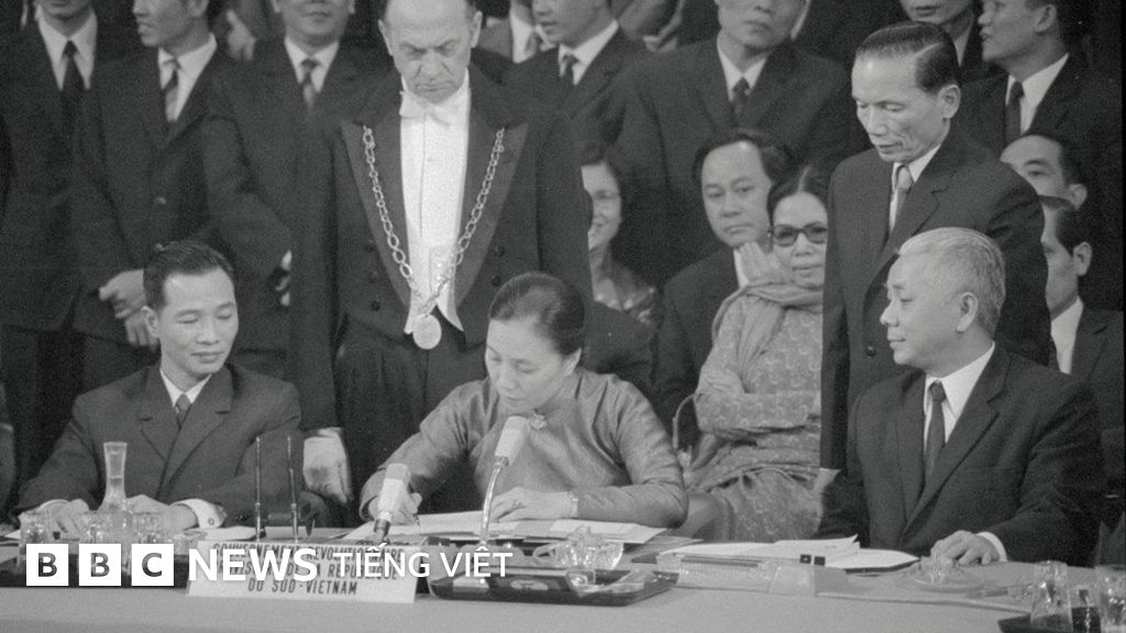 Hiệp định Paris 1973: 'Hai miền Nam Bắc cùng vi phạm'? - BBC News Tiếng ...