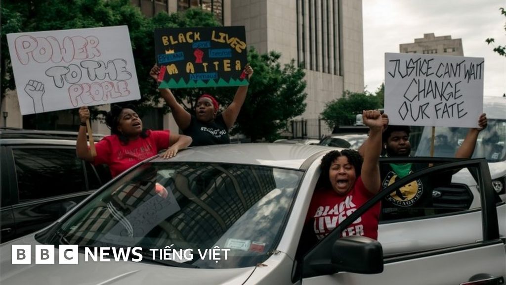 Vụ George Floyd: Cơ hội tái cử của ông Donald Trump thế nào? - BBC News ...