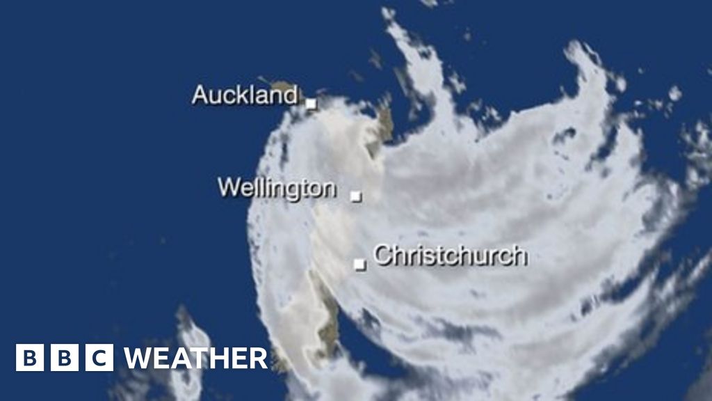 New Zealand battered by Cyclone Cook - BBC Weather