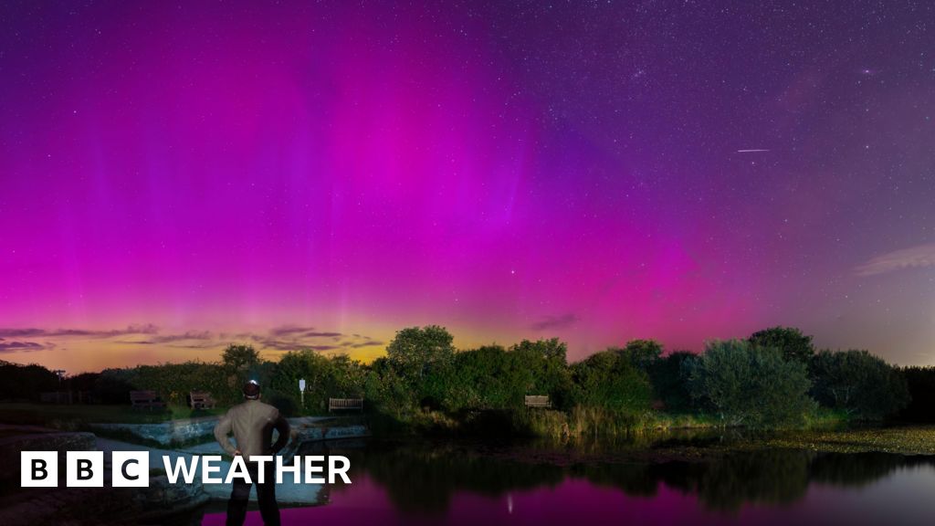 Northern lights UK: Stunning display right across the country - BBC Weather