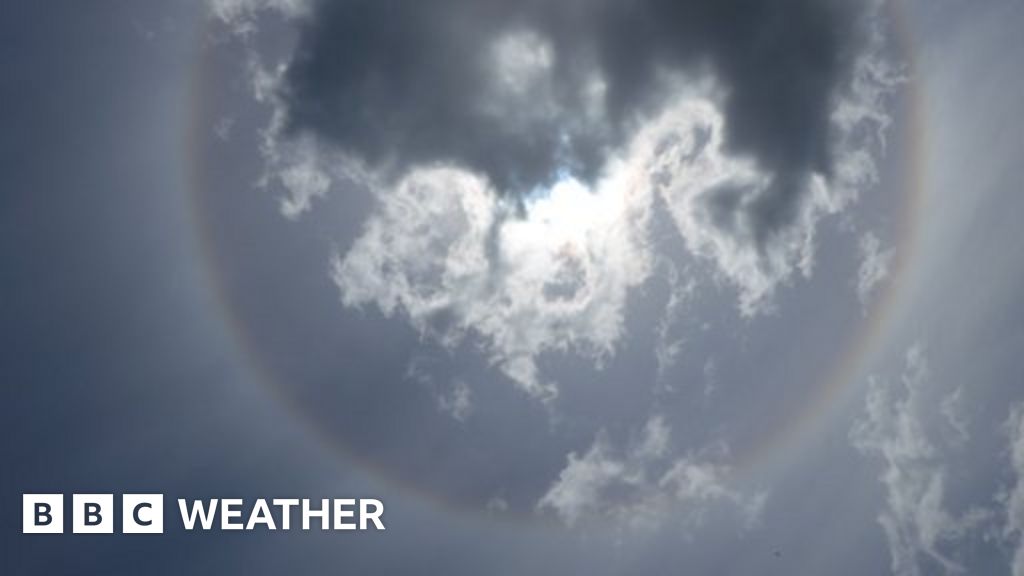 A guide to sun halos - BBC Weather
