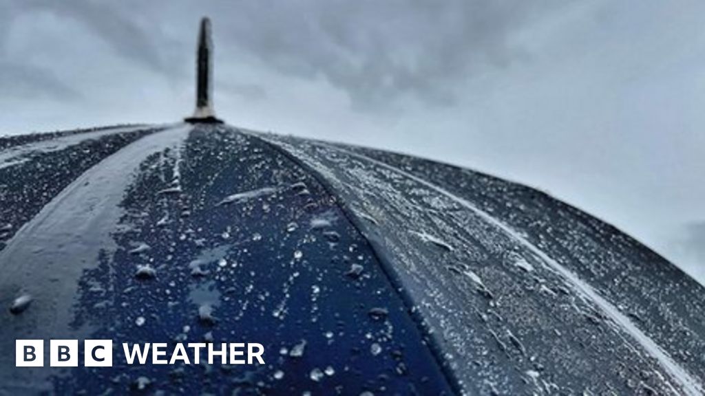 Extreme rainfall: How do we define it? - BBC Weather