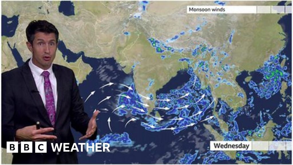 India monsoon brings red rain warnings - BBC Weather