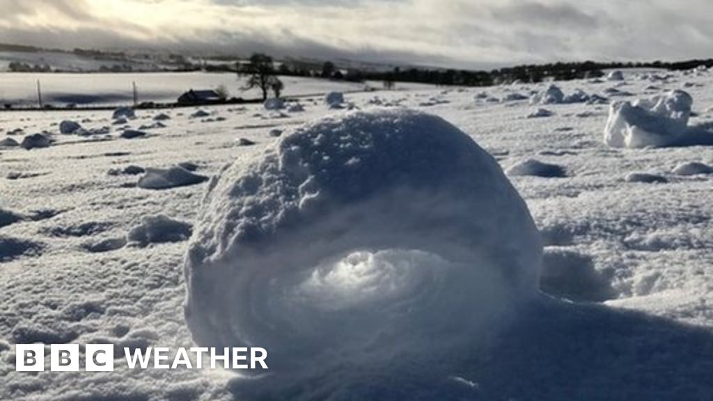 Nature's very own snowball - BBC Weather