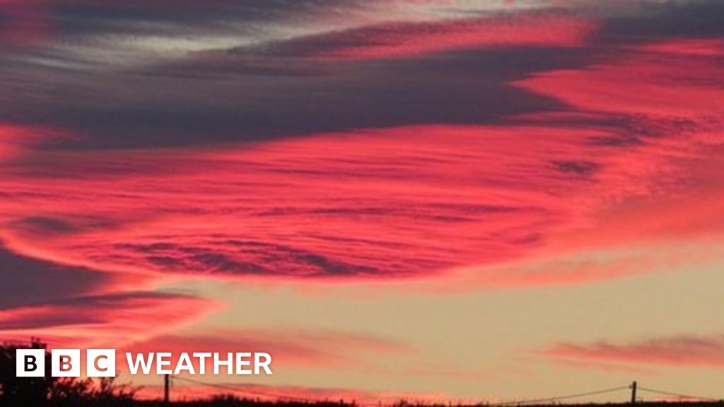 Drama in the clouds - BBC Weather