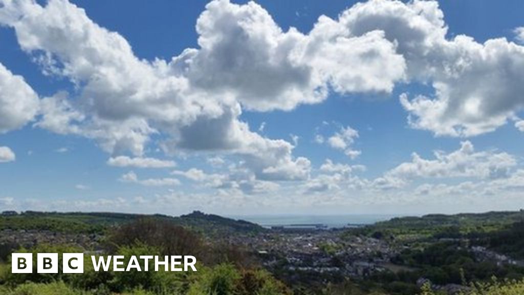 The Weather Watchers guide to clouds - BBC Weather
