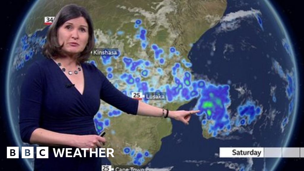 Madagascar cyclone brings intense rain to region - BBC Weather