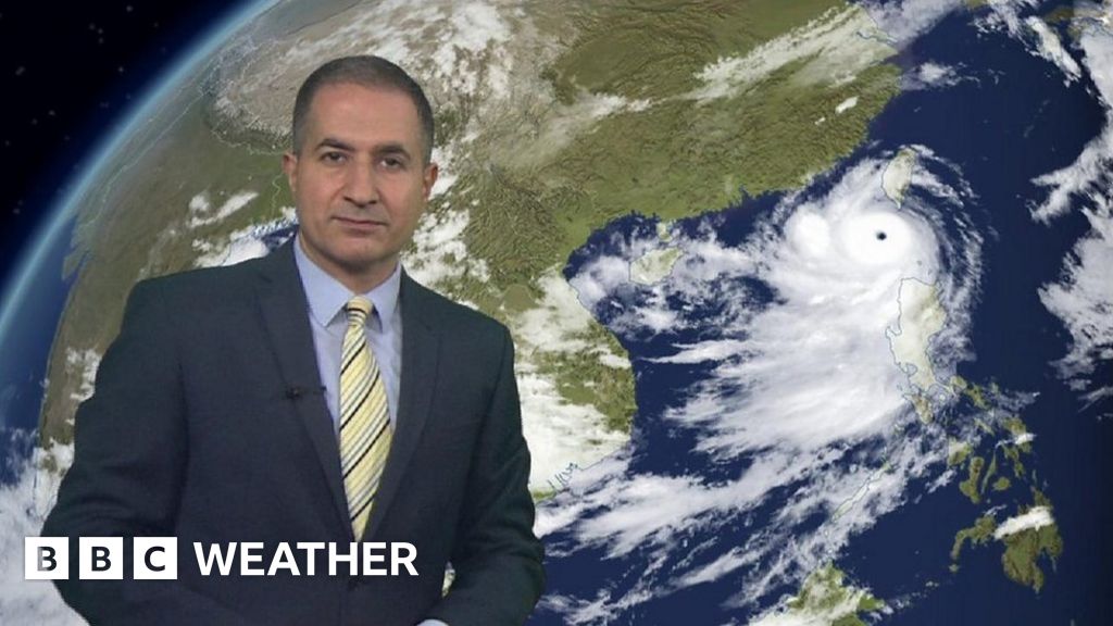 Typhoon Saola threatens south China coast - BBC Weather