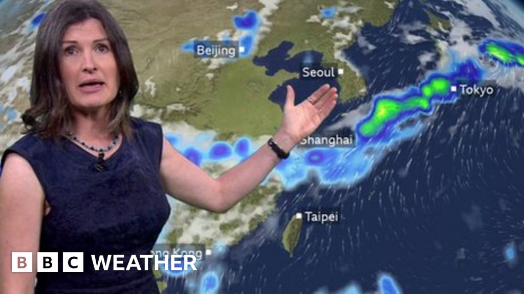 Heavy rains lash Japan - BBC Weather