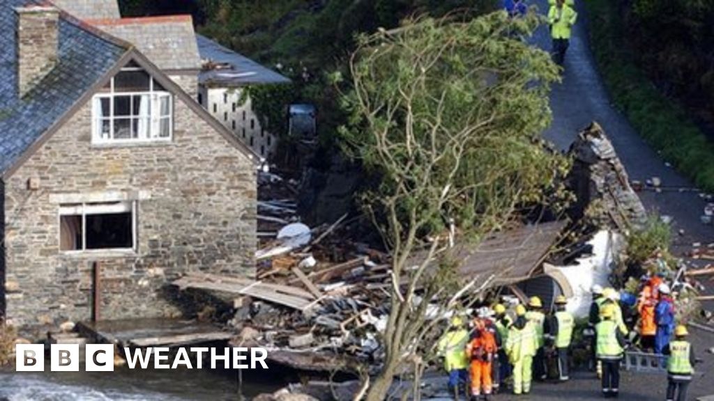 Boscastle flooding: 15 years on - BBC Weather