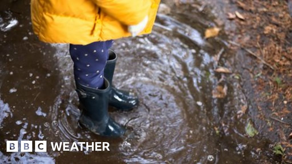 Why are showers so hard to forecast? - BBC Weather