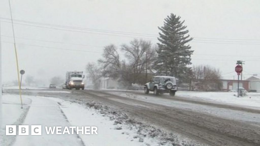 Cold air spreads across North America - BBC Weather