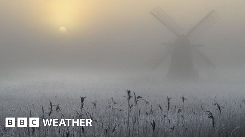 "I tried to catch the fog...but I mist!" - Fog 101 - BBC Weather