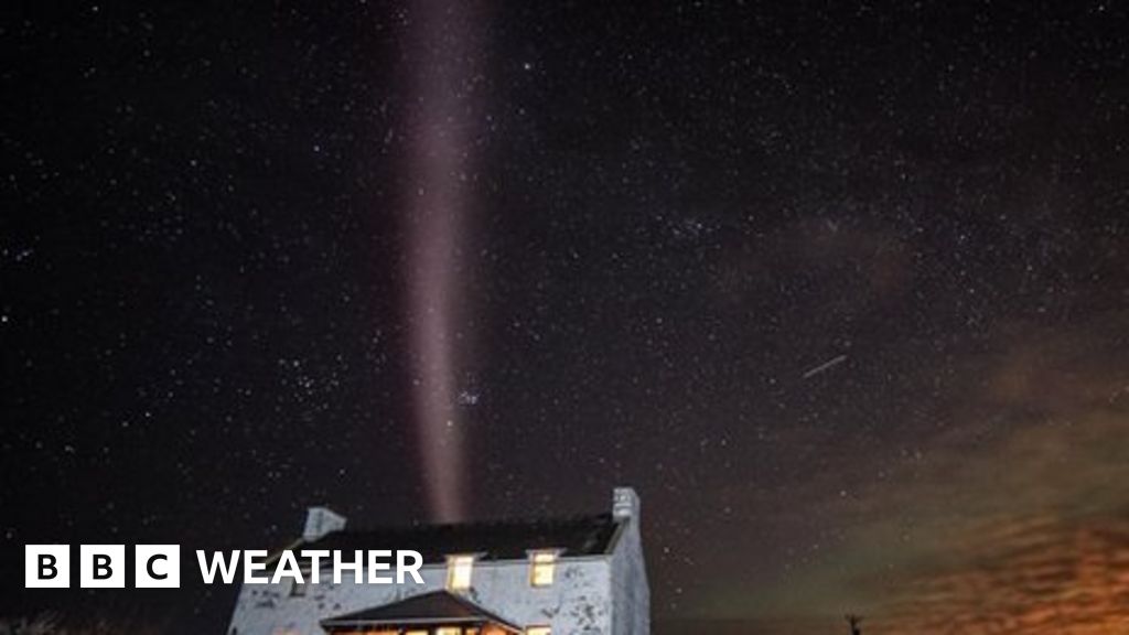 Rare 'Steve' phenomenon spotted over Shetland - BBC Weather