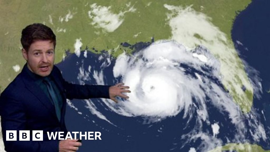 Hurricane Ida bears down on Louisiana - BBC Weather