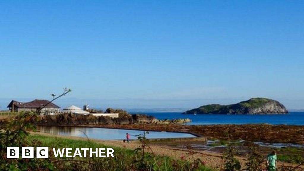 One day of Weather Watching - BBC Weather