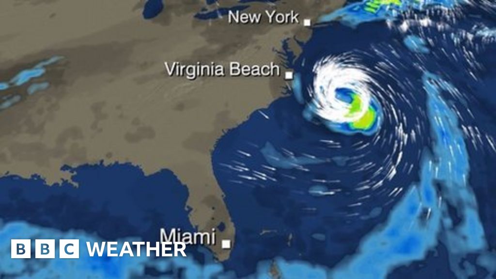 Hurricane Maria moves north - BBC Weather