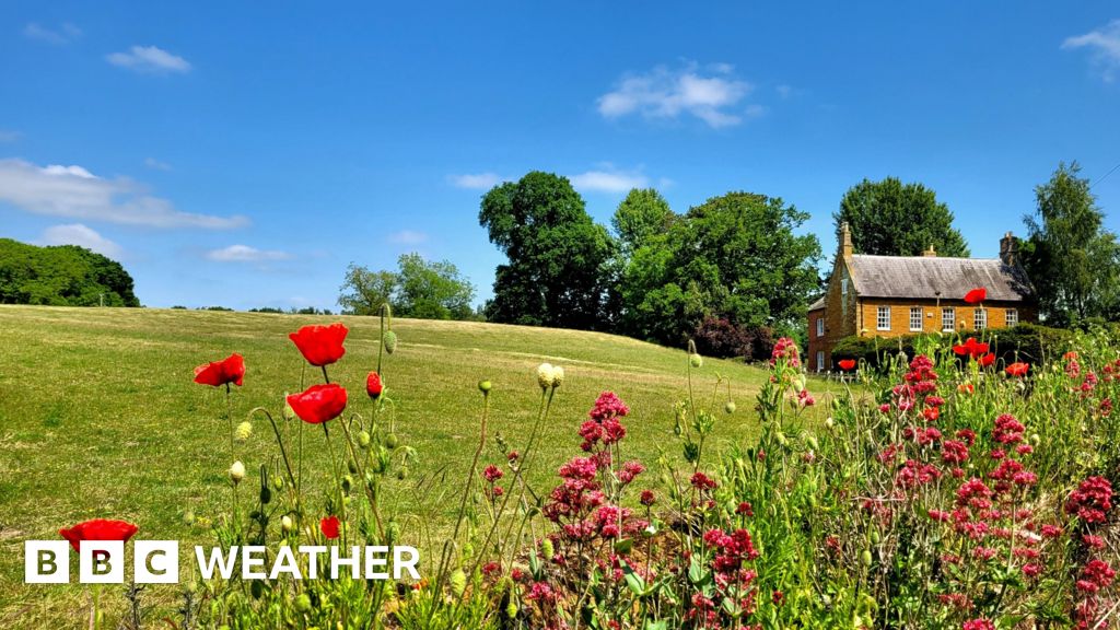 A change in the weather: Warmer but wetter - BBC Weather