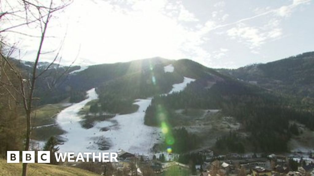 Balmy December temperatures in Europe - BBC Weather