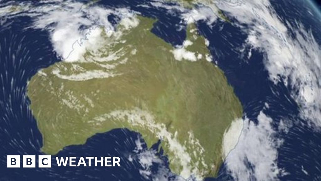 Australia battered on two coasts - BBC Weather