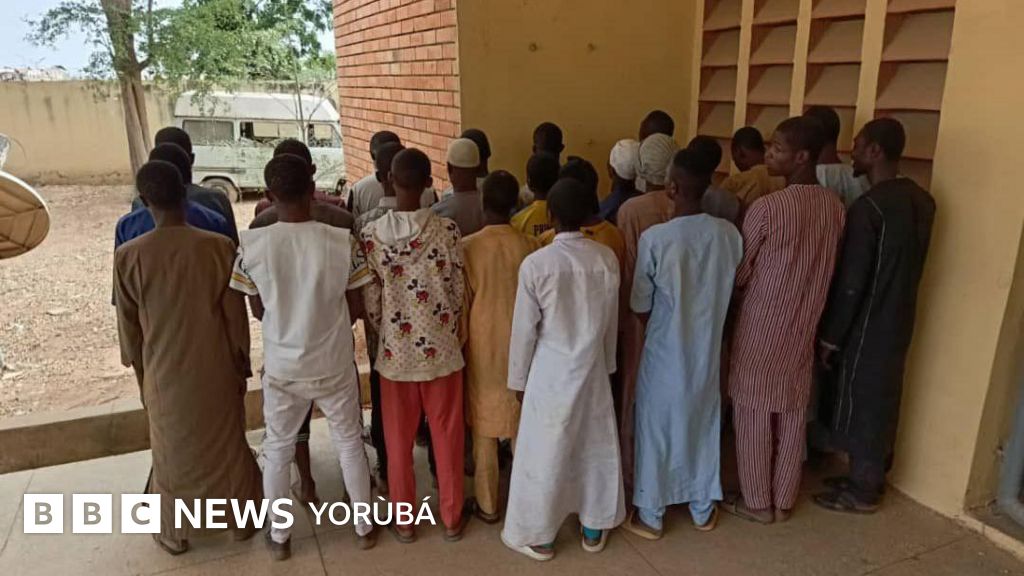 Àjọ NDLEA yabo ibi ayẹyẹ ìgbéyàwó, wọ́n mú ọkọ ìyàwó àtàwọn ọ̀dọ́ míì ...