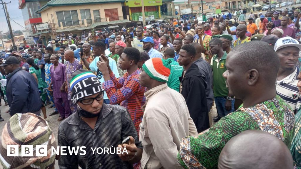 Àwọn èèyàn Ogbomoso fi ẹ̀hónú hàn lórí ààbò agbègbè náà tó mẹ́hẹ - BBC ...