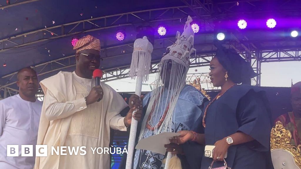 Aseyin of Iseyin: Makinde fi Asẹyin ti ilu Iṣẹyin tuntun jẹ - BBC News ...